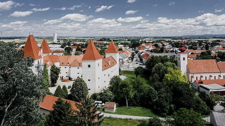 Schloss Orth an der Donau – Ausflugsziel bei Wien für Familien, Natur ...